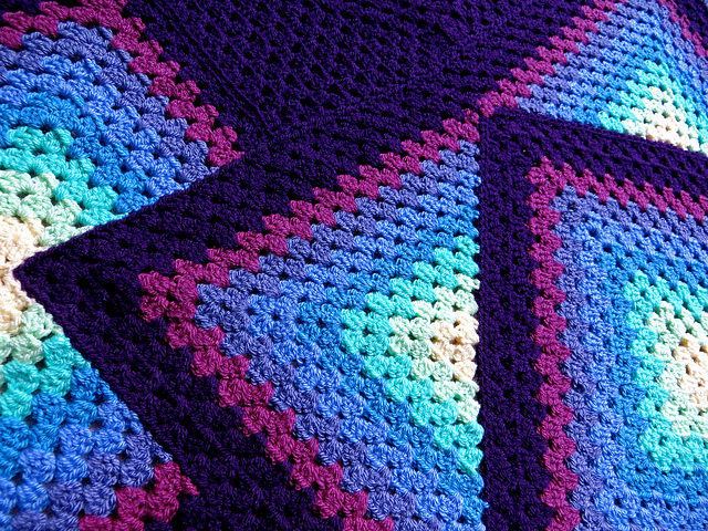 Kaleidoscope Crochet granny blanket / Video tutorial - CROCHET PATTERNS