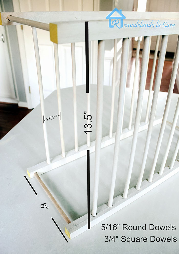 DIY - Inside Cabinet Plate Rack - Remodelando la Casa