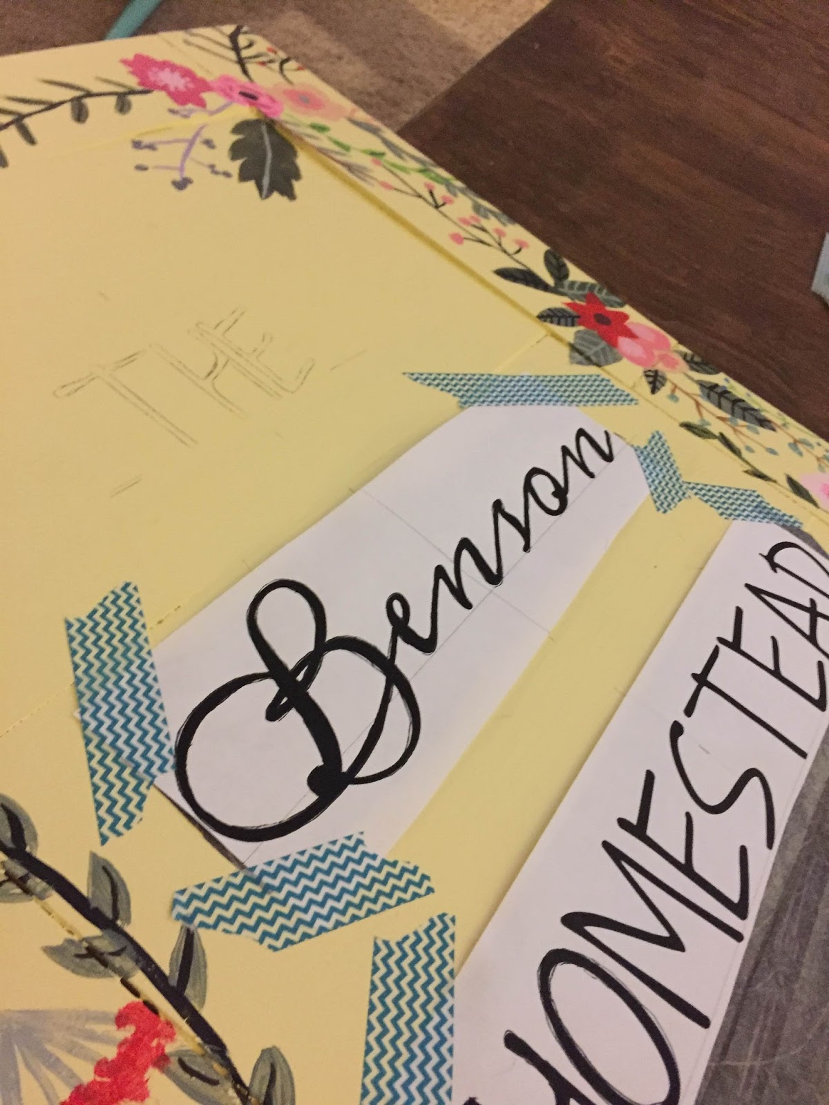 DIY Driveway Sign | The Dabbling Crafter