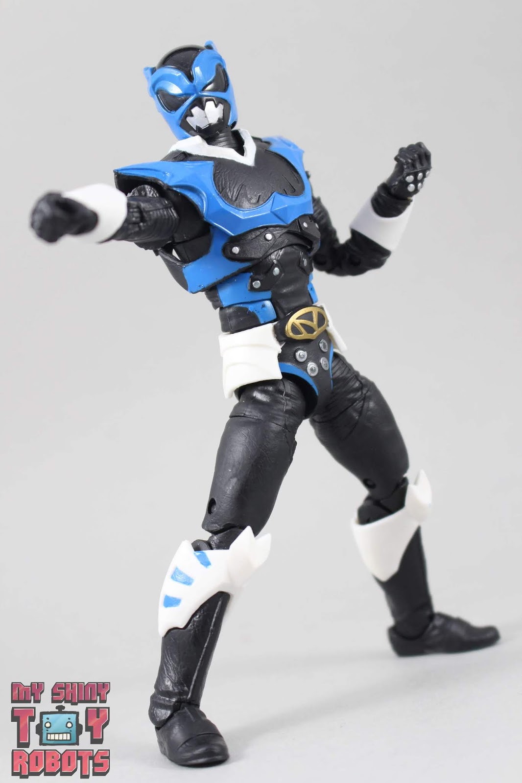 My Shiny Toy Robots: Toybox REVIEW: Power Rangers Lightning Collection ...