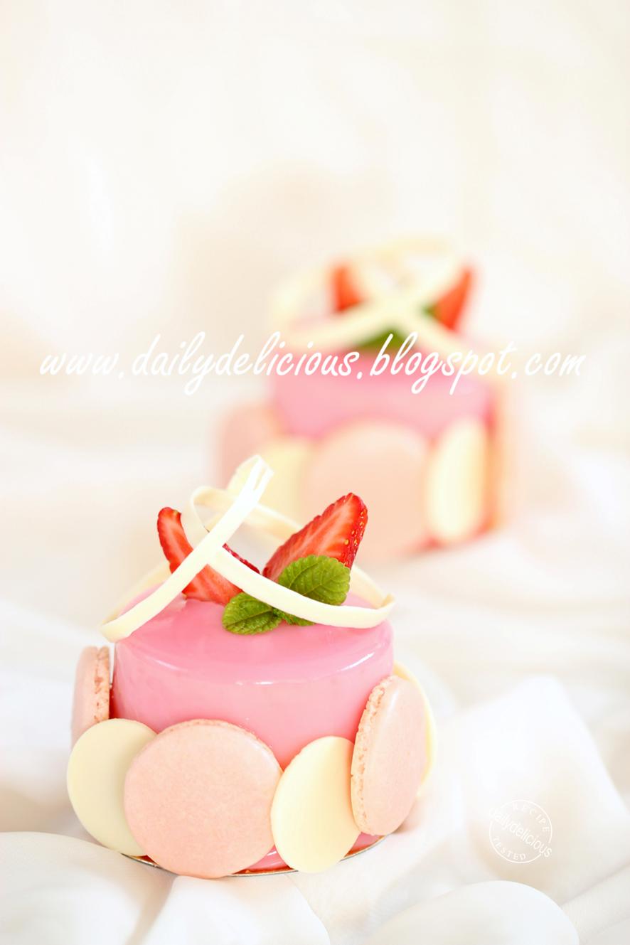 dailydelicious: Chaleur: Strawberry and white chocolate mousse ...