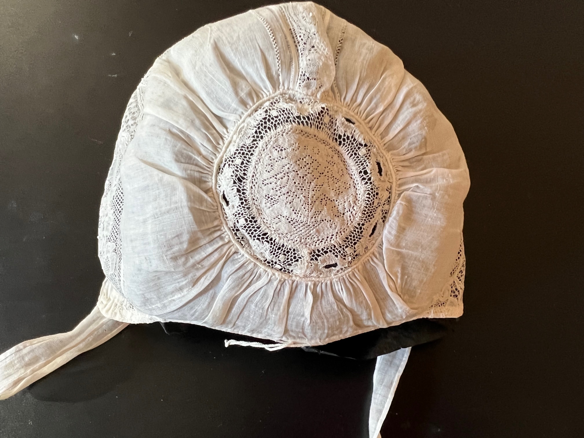 Buyer & Seller of Antique Lace, Fine Linens, Vintage Clothing, Haute ...