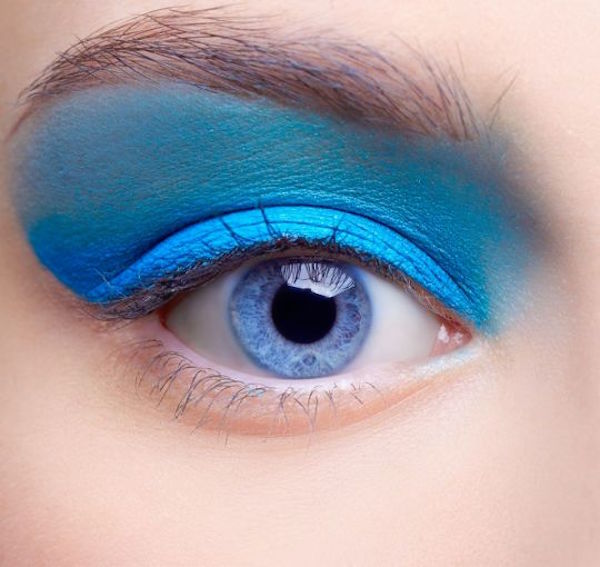 ㅤ: AZUL, uma cor para agradecer.