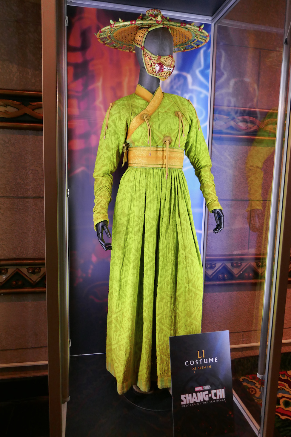 Hollywood Movie Costumes and Props: Fala Chen's Li costume from Shang ...