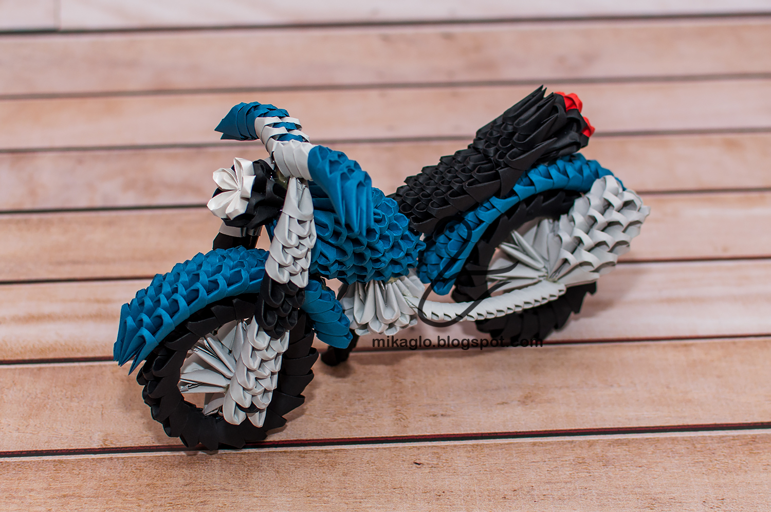 Origami 3d - mikaglo: 766. Motor z origami / 3d origami motorcycle