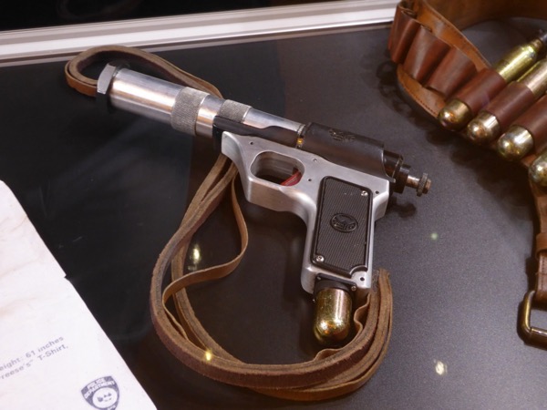 Hollywood Movie Costumes and Props: IT movie costumes and props on ...