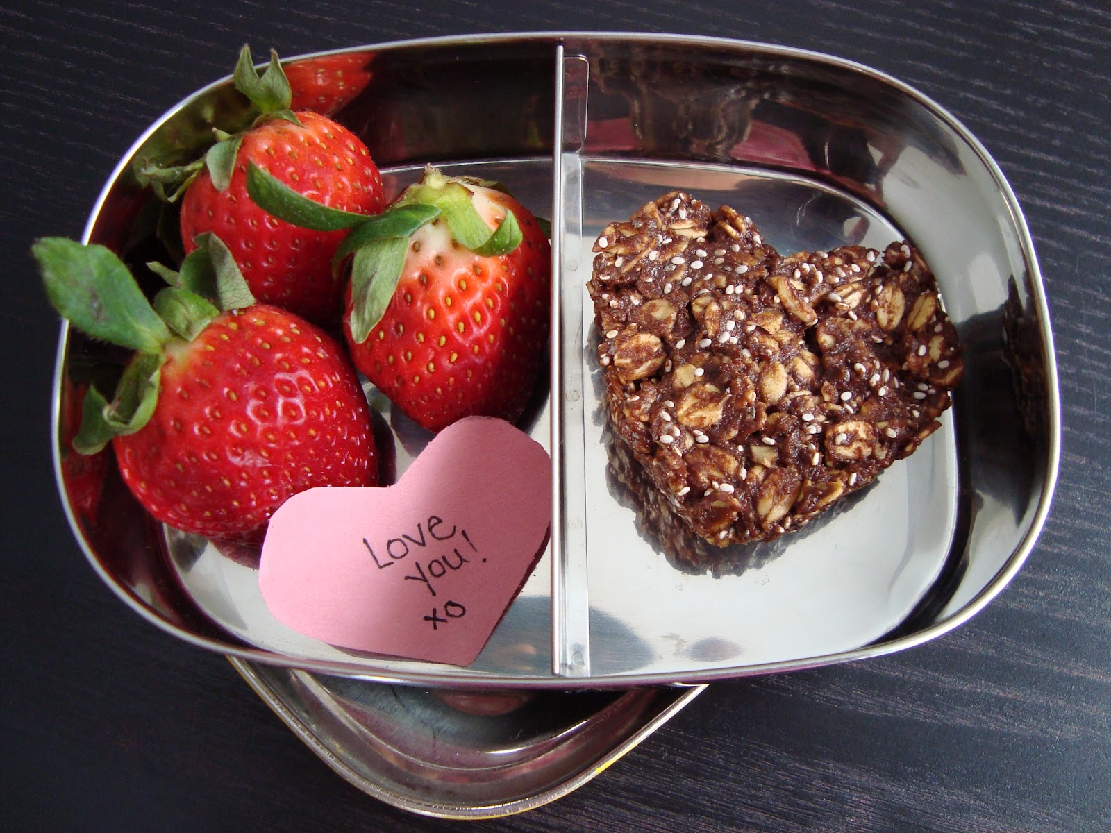 Pocketfuls: Sweet heart lunchbox treats (gluten-free, dairy-free, egg-free)