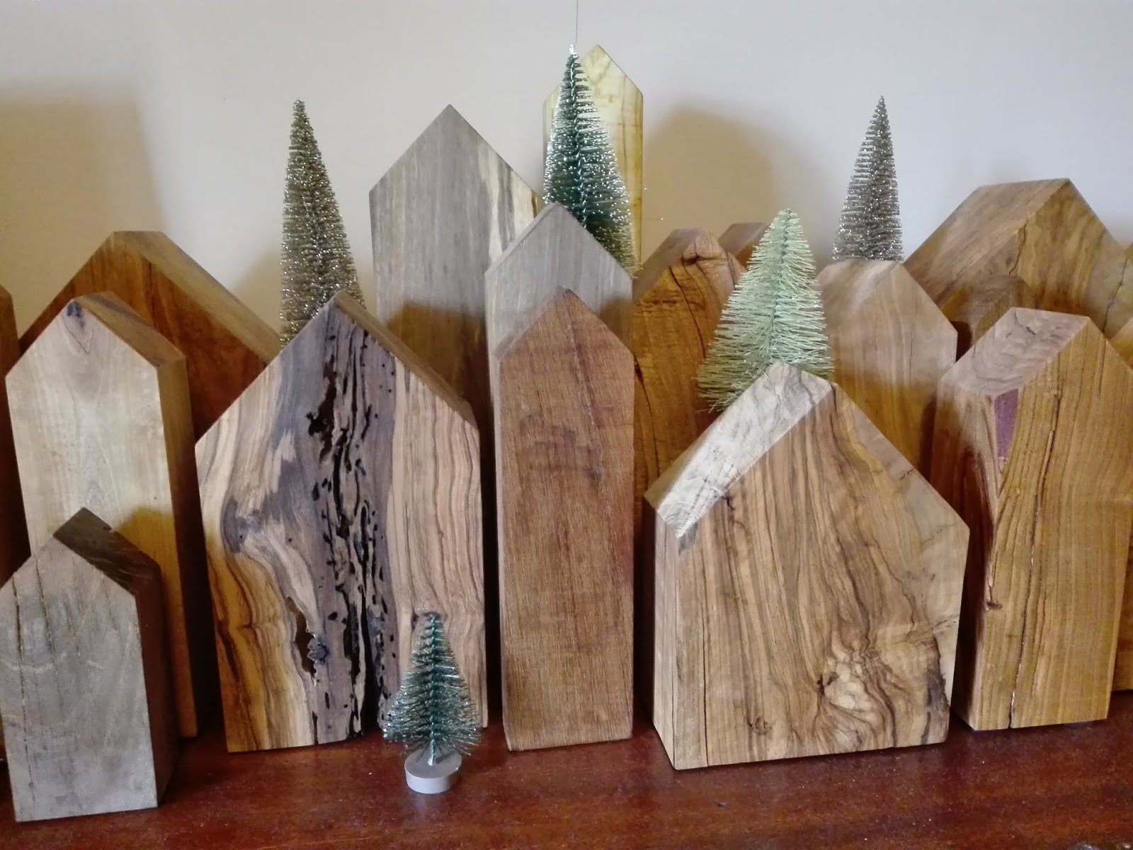 Total Crafting: Wooden Block Houses