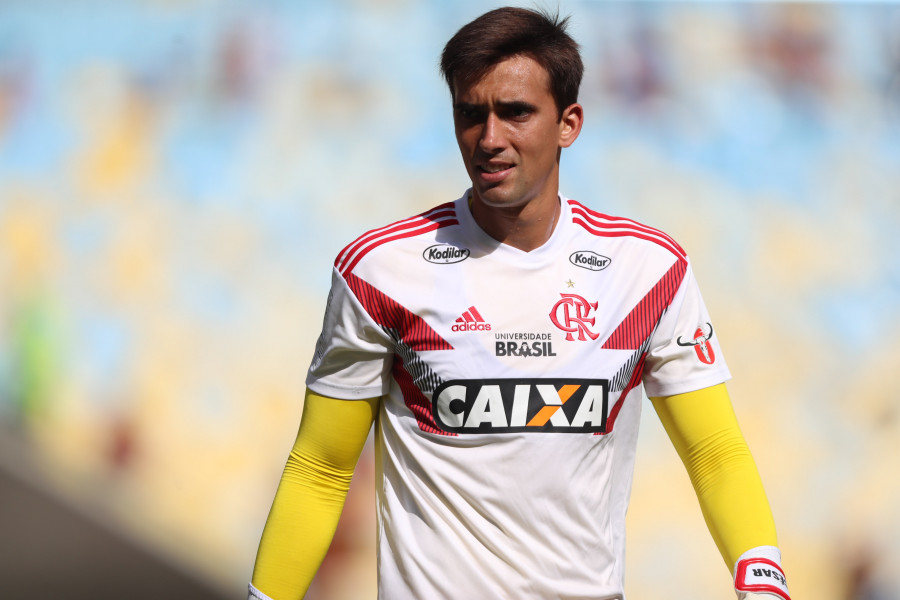 Goleiro César do flamengo testa positivo para COVID-19 | IGoospel ...