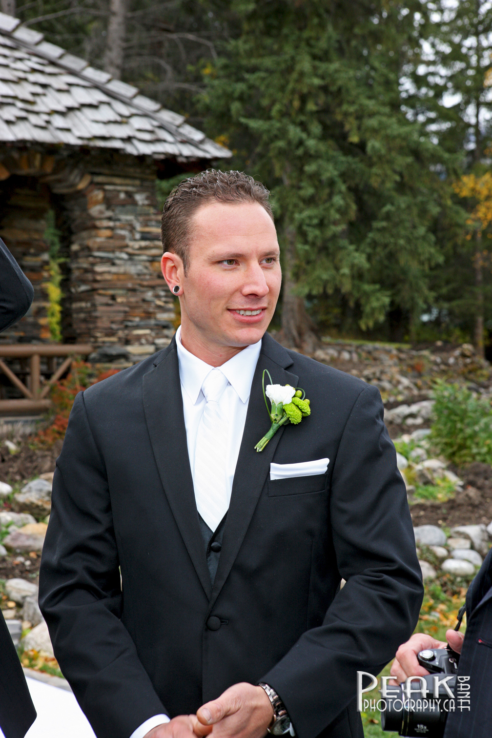 Alpine Peak Photography: Banff Wedding Photography - Amanda & Beau