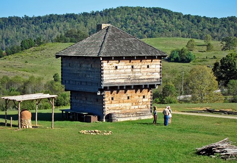 Great Warriors Path: Frontier Life: the Blockhouse