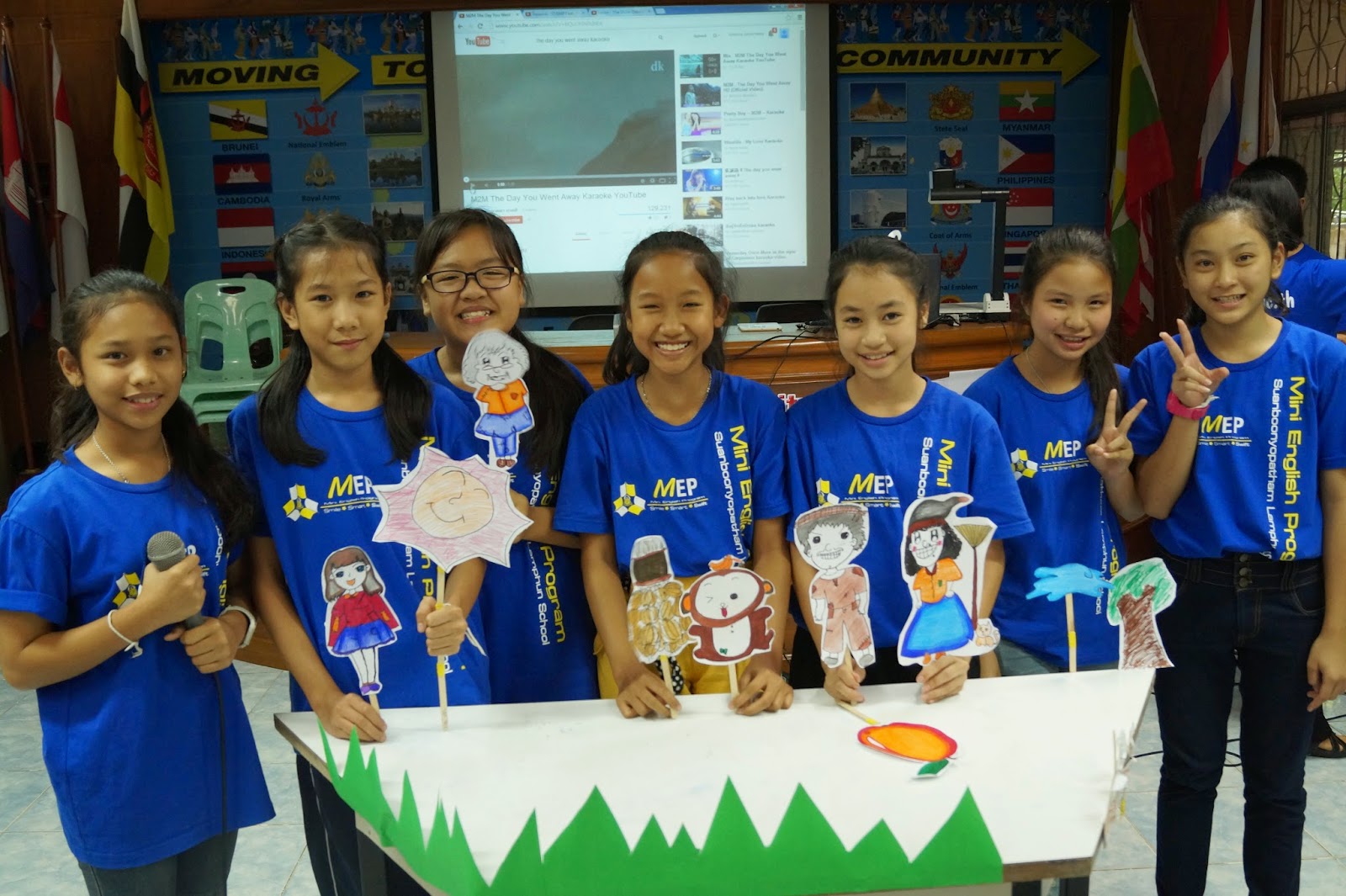 Mini English Program'57: กิจกรรม MEPปาร์ตี้ วันปรับพื้นฐาน'57