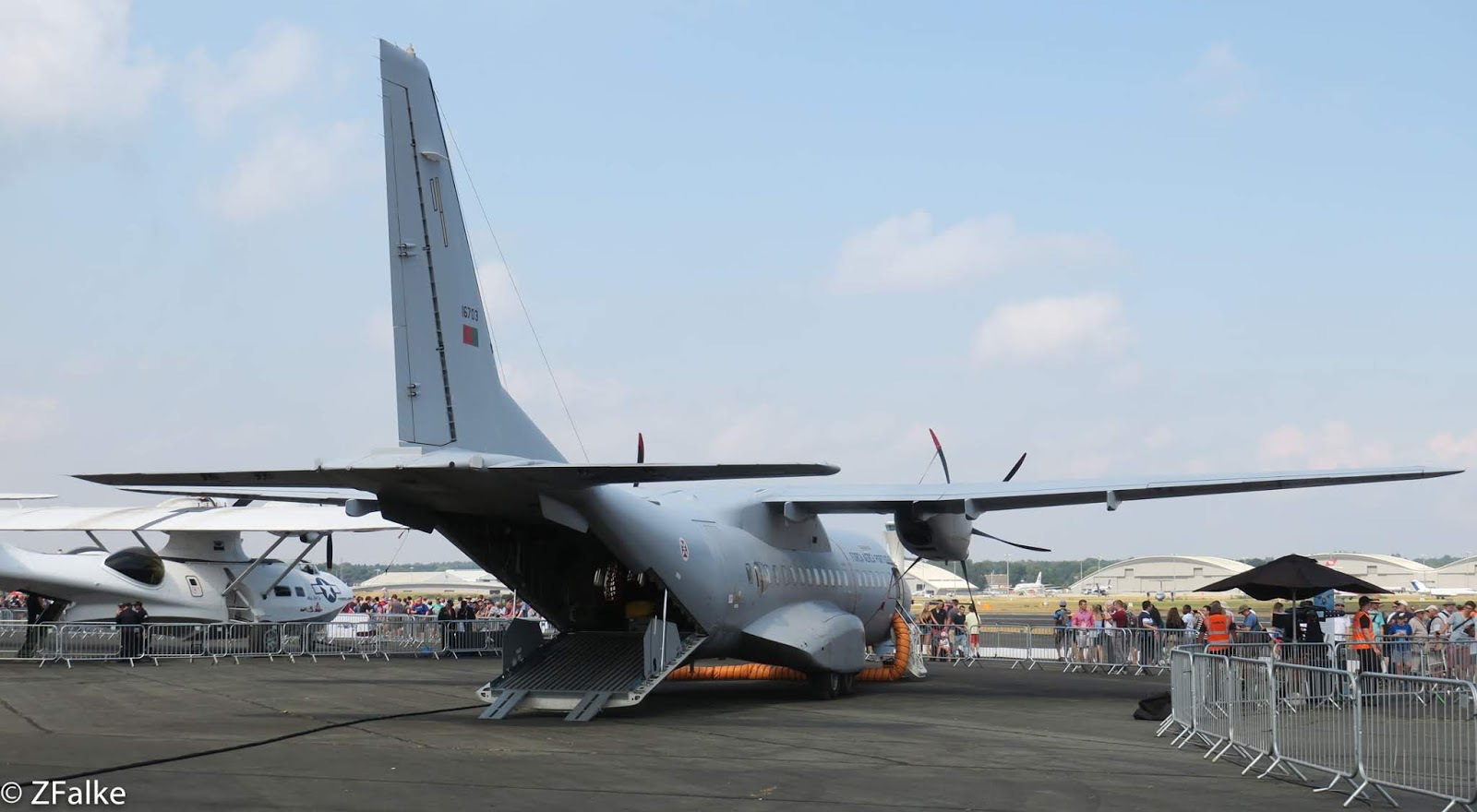 Me gustan los aviones: CASA 295