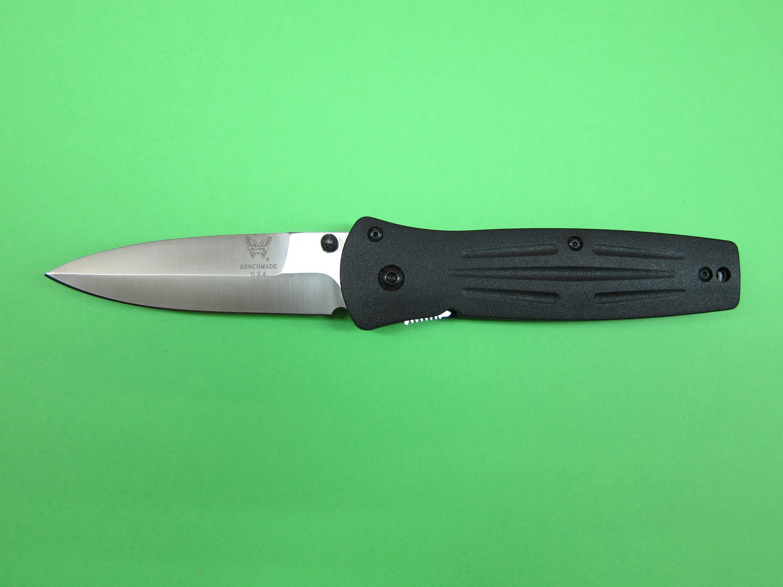 ARMAS BLANCAS 66: - BENCHMADE 350