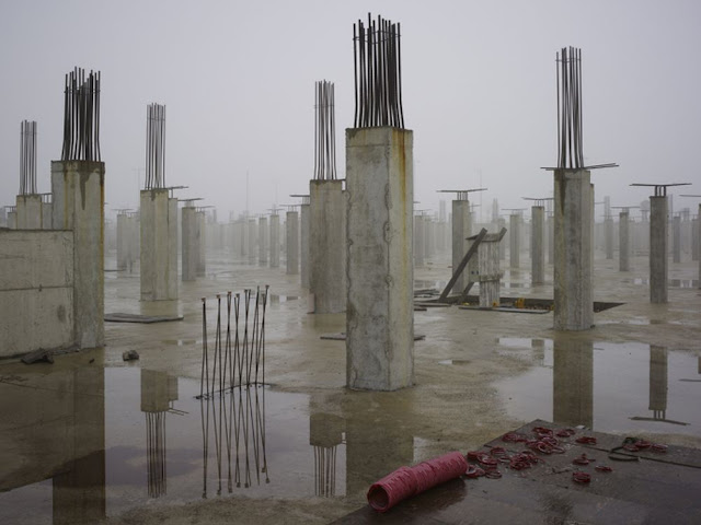 Los Grandes Fotografos: Simon Norfolk (1963)