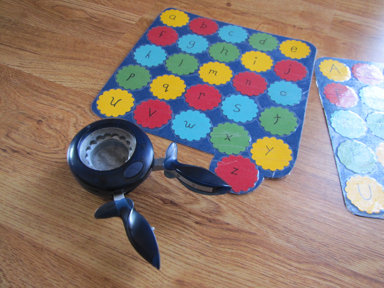 I Love Making Awesome Stuff!: Awesome MilkCaps Alpha Matching!