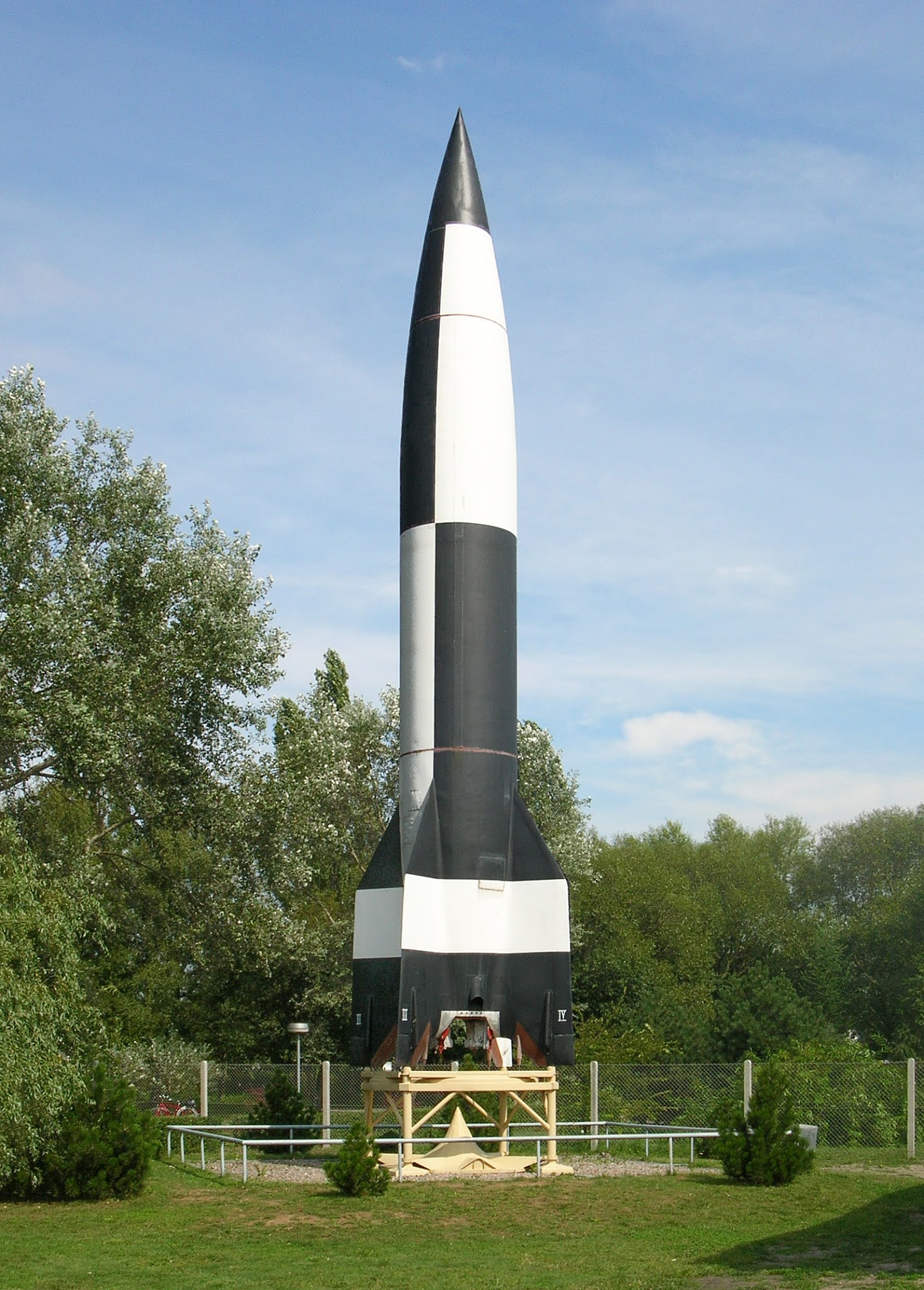 Heroes, Heroines, and History: The V-2 Rocket Bomb: A WWII Revenge Weapon