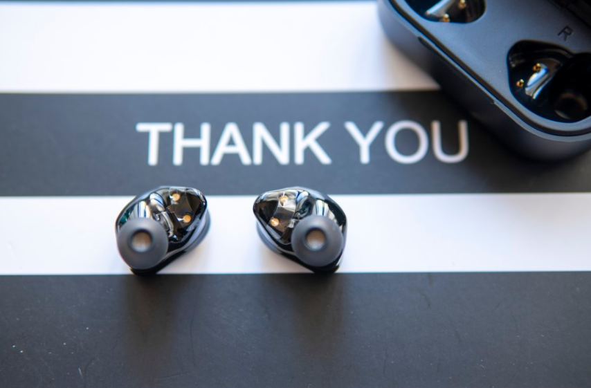 Bluetooth earphone Iriver itw-d500 Review