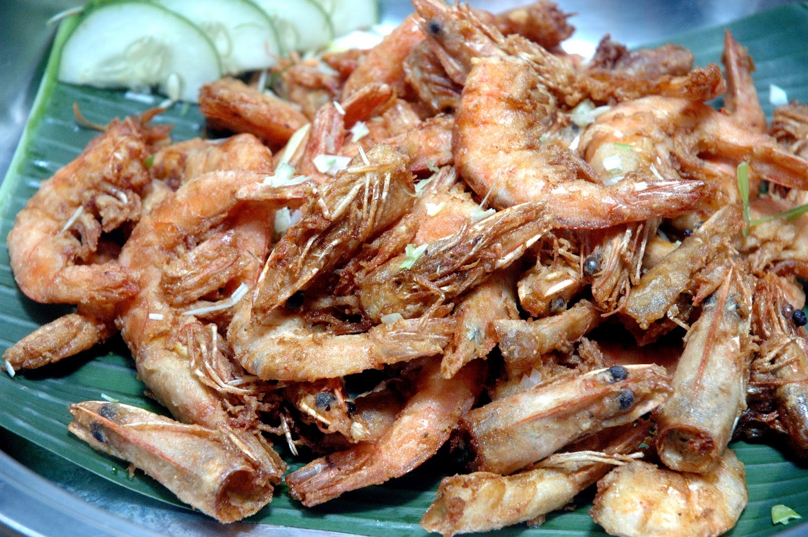 DUDE FOR FOOD: Come Full Circle: The Seafood Market at Circles Event Cafe