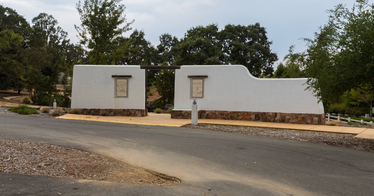 Naturetastic Blog: Alviso Adobe Community Park - Pleasanton, CA (9/11/2017)