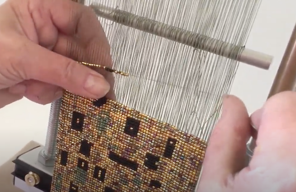 Beadweaving Using a Shedding Device | Mirrix Looms / The Beading Gem