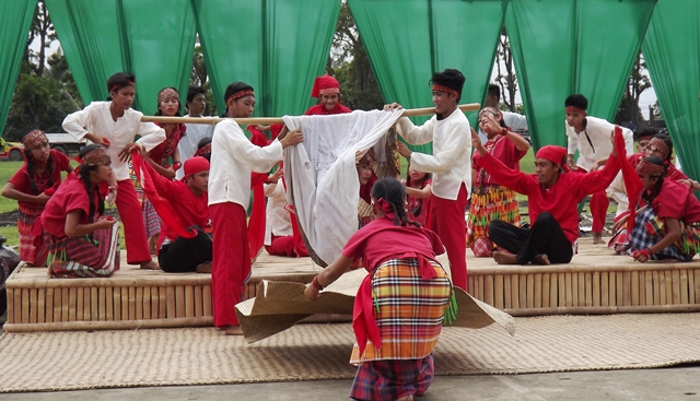 Binanog Festival