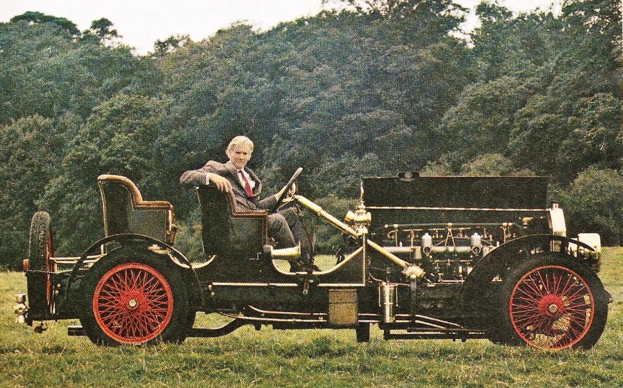 YoungManGoneWest: Métallurgique - Wacky Racer