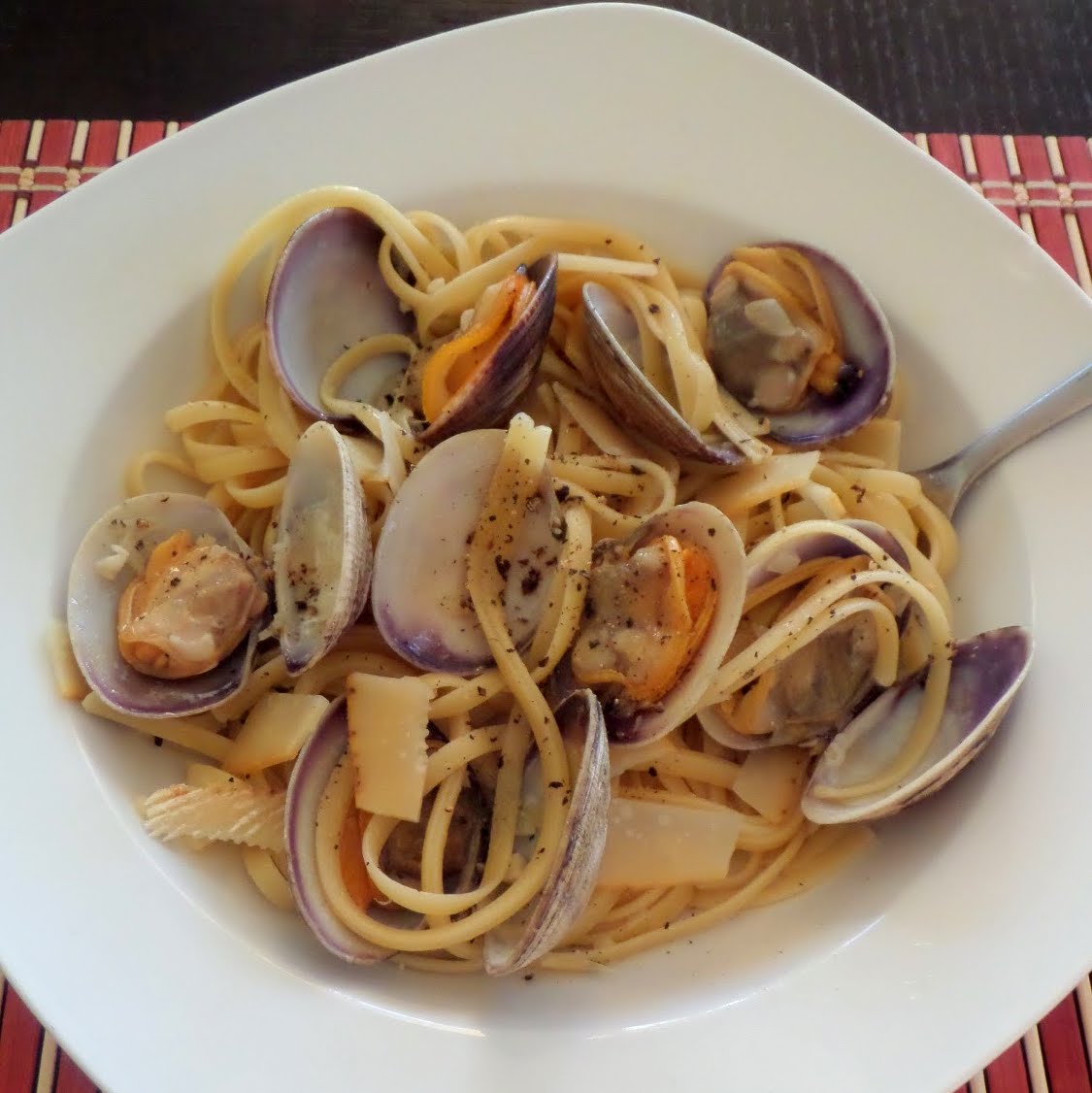 Clam Linguine | Joybee, What's for Dinner?