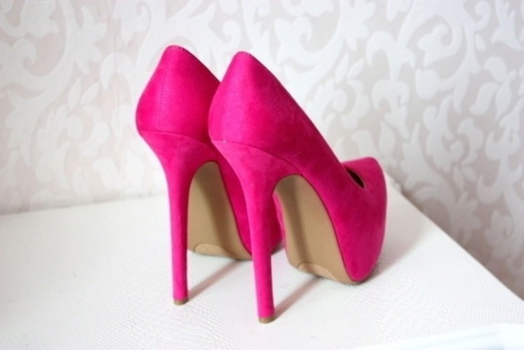 Women Shoes Models: Girl high heel shoes pink models 2020 ( 25 Photo )