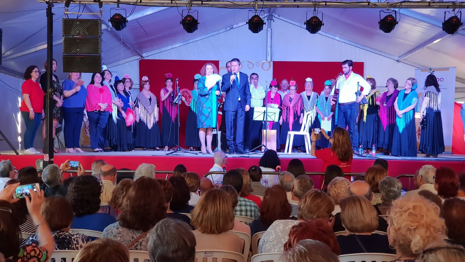 Gelán Noticias: Miles de personas han participado en el acto de clausura de los Talleres del ...