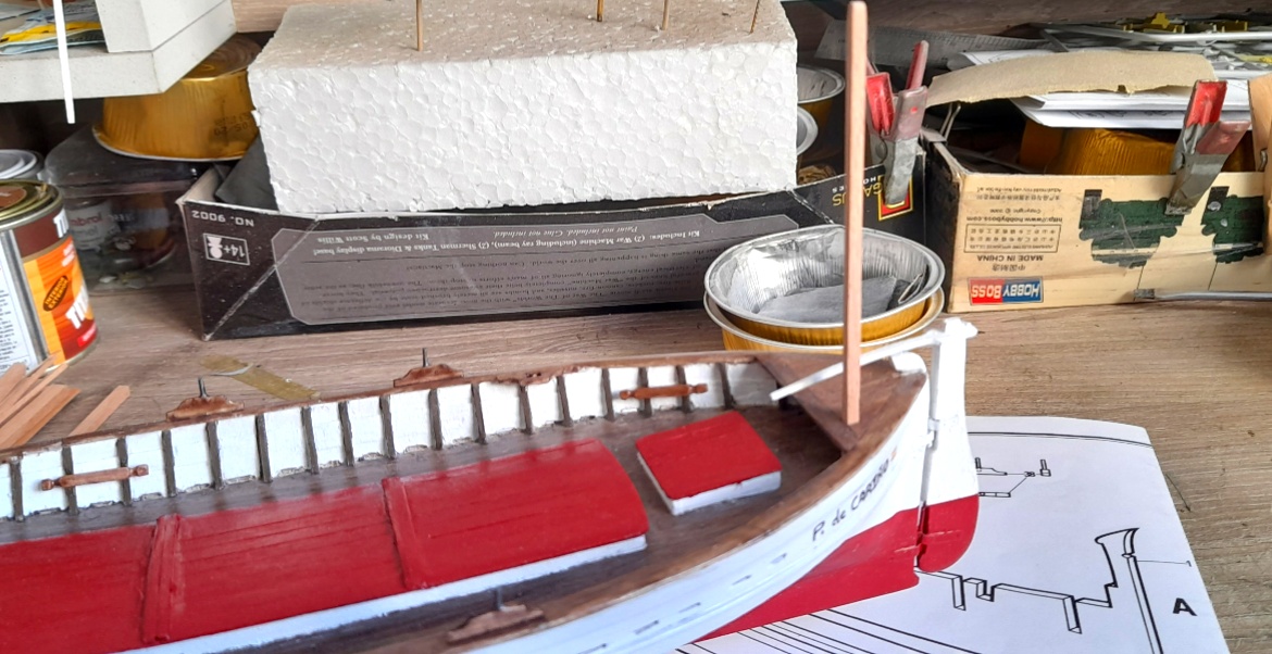 modelismo de peazo-gato: Llaut (corel 1/25) , 10°