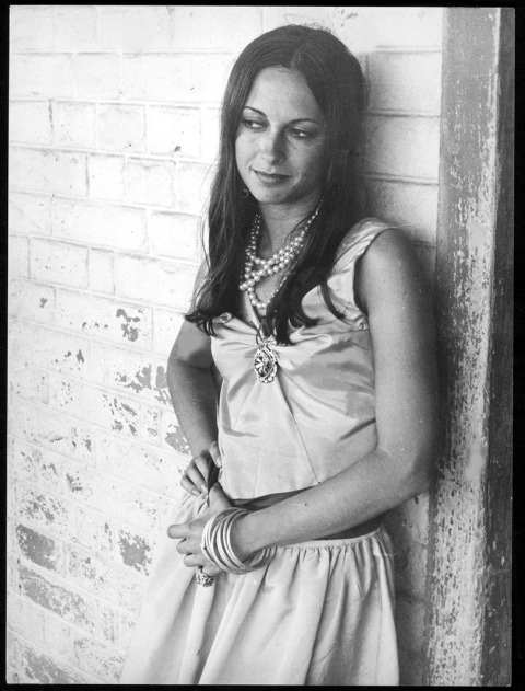 Astros em Revista: BIBI VOGEL A AMIGA DO PEITO