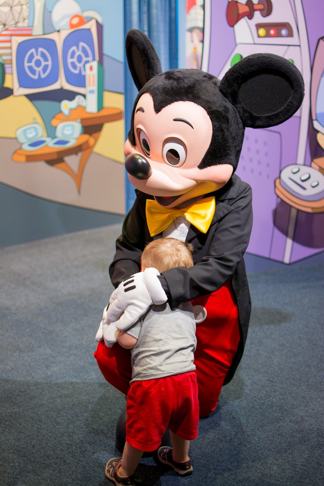 Y'all Hush: MEE MOW!!!