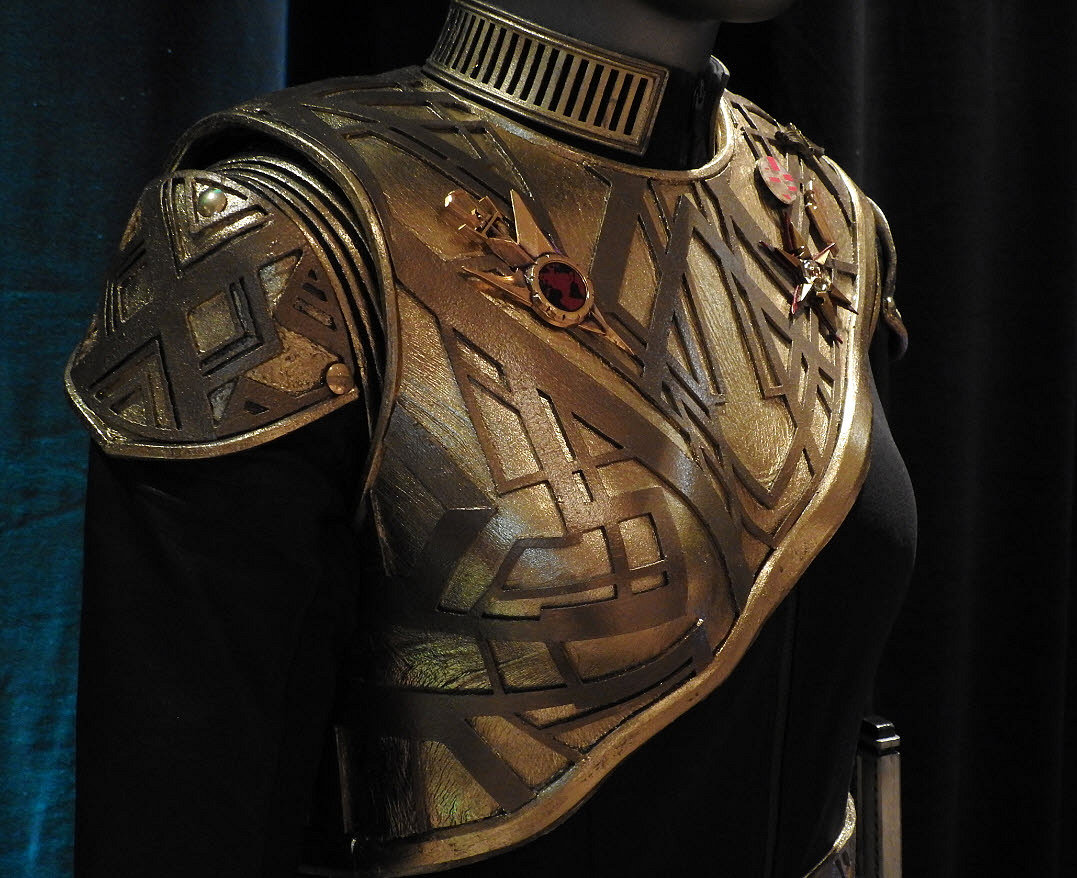 Star Trek Prop, Costume & Auction Authority: Star Trek: Discovery ...