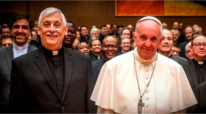 Dig Deeper: Papal Notes - a President, Pope, Devil & Intrigue