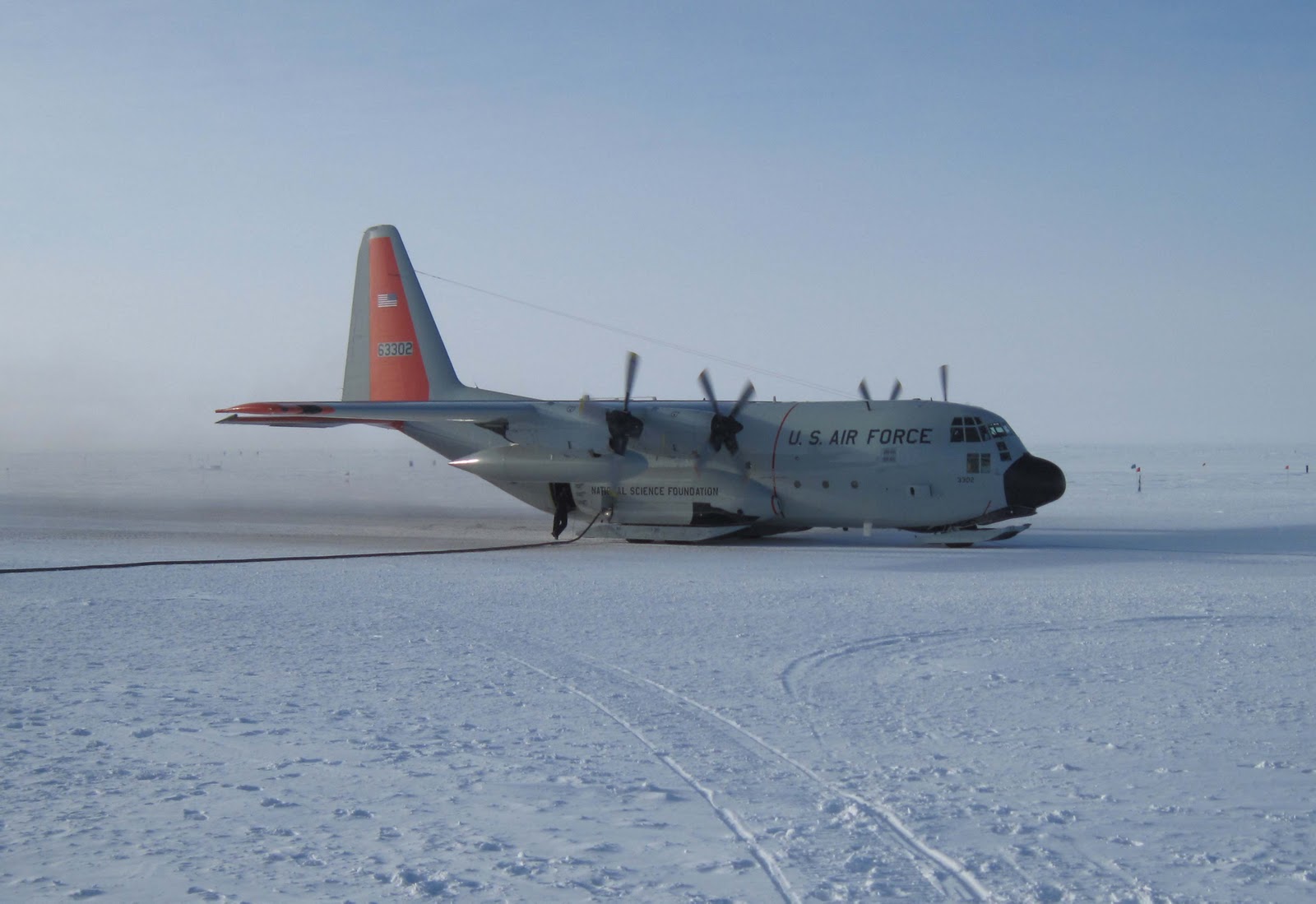 The Adventures of Marco Polie: The last plane