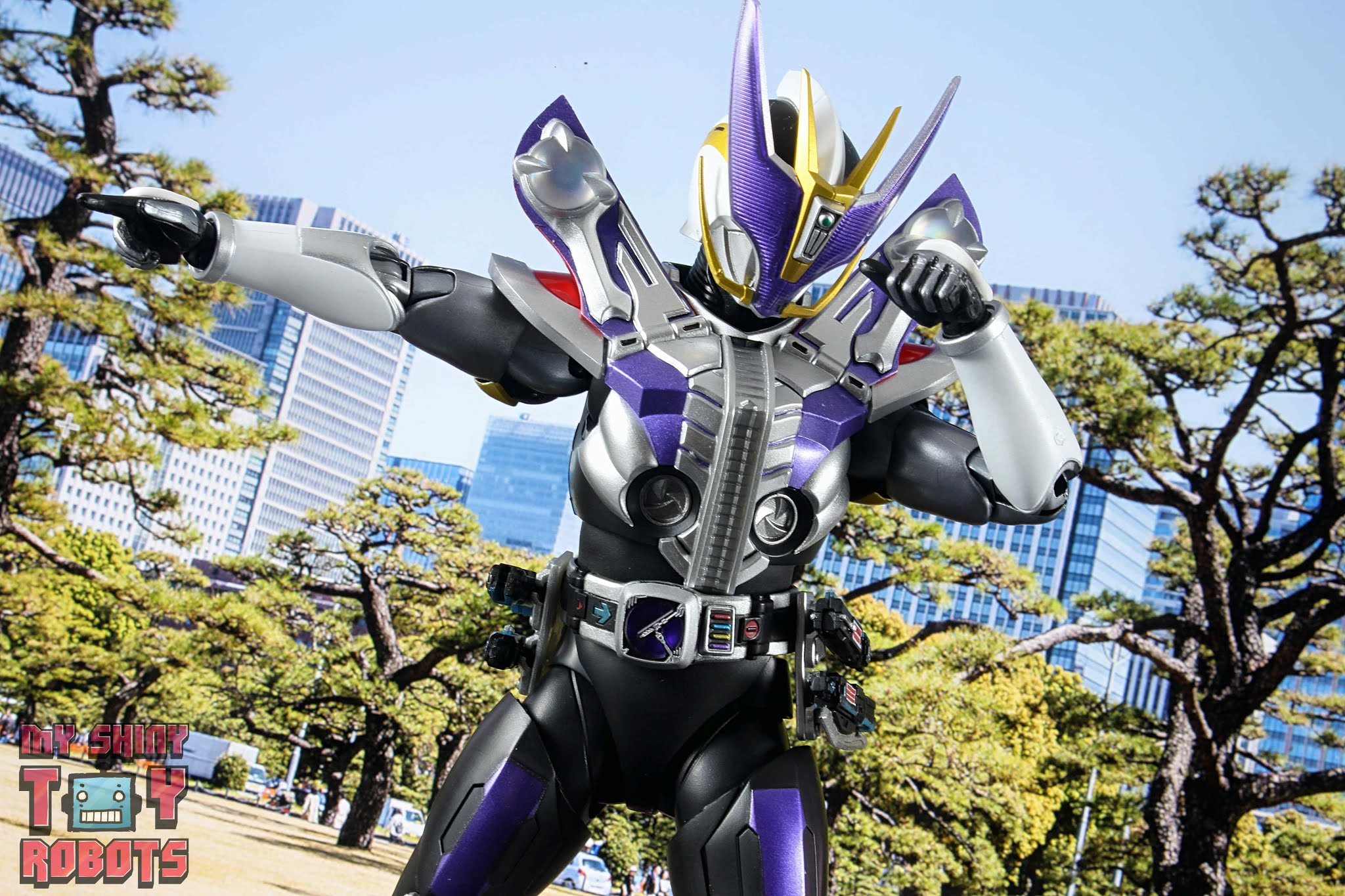 My Shiny Toy Robots: Toybox REVIEW: S.H. Figuarts -Shinkocchou Seihou ...