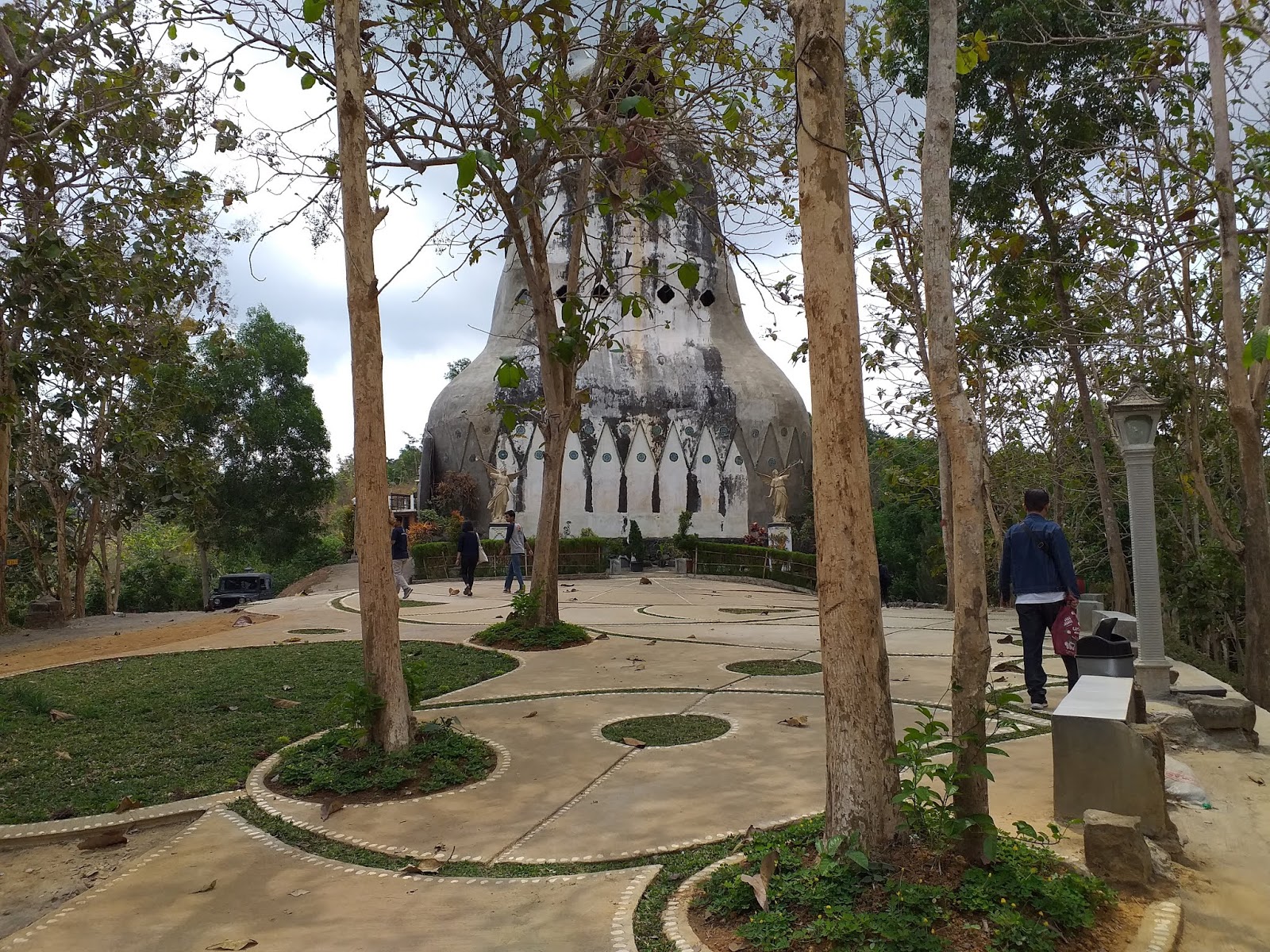 Bukit Rhema, Tempat Wisata yang Membawa Pesan Perdamaian