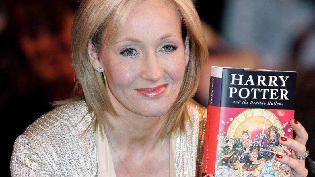 THE GRANDMA'S LOGBOOK ---: J.K. ROWLING & ROBERT GALBRAITH, WRITE TO ...