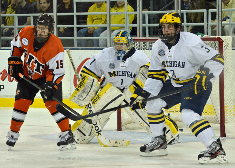 The Blog That Yost Built: Michigan Gets the Split - Michigan 7, RIT 2
