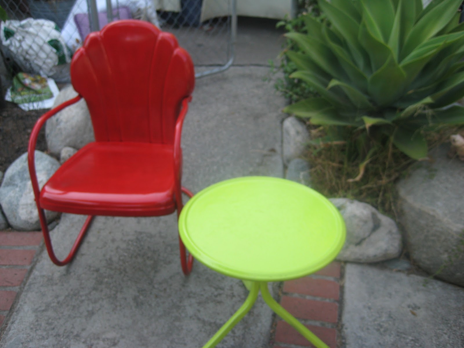 Making The Most of Each Day: Retro Shellback Metal Chairs Revamped