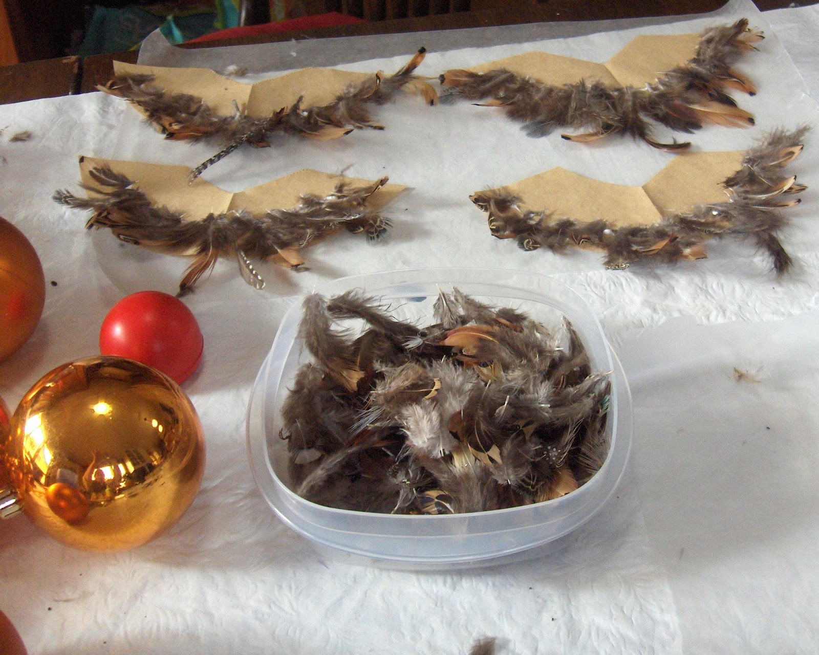 Somethings Old, New, Green, Redo!: Kid's Crafts:Roly-Poly Turkeys for ...