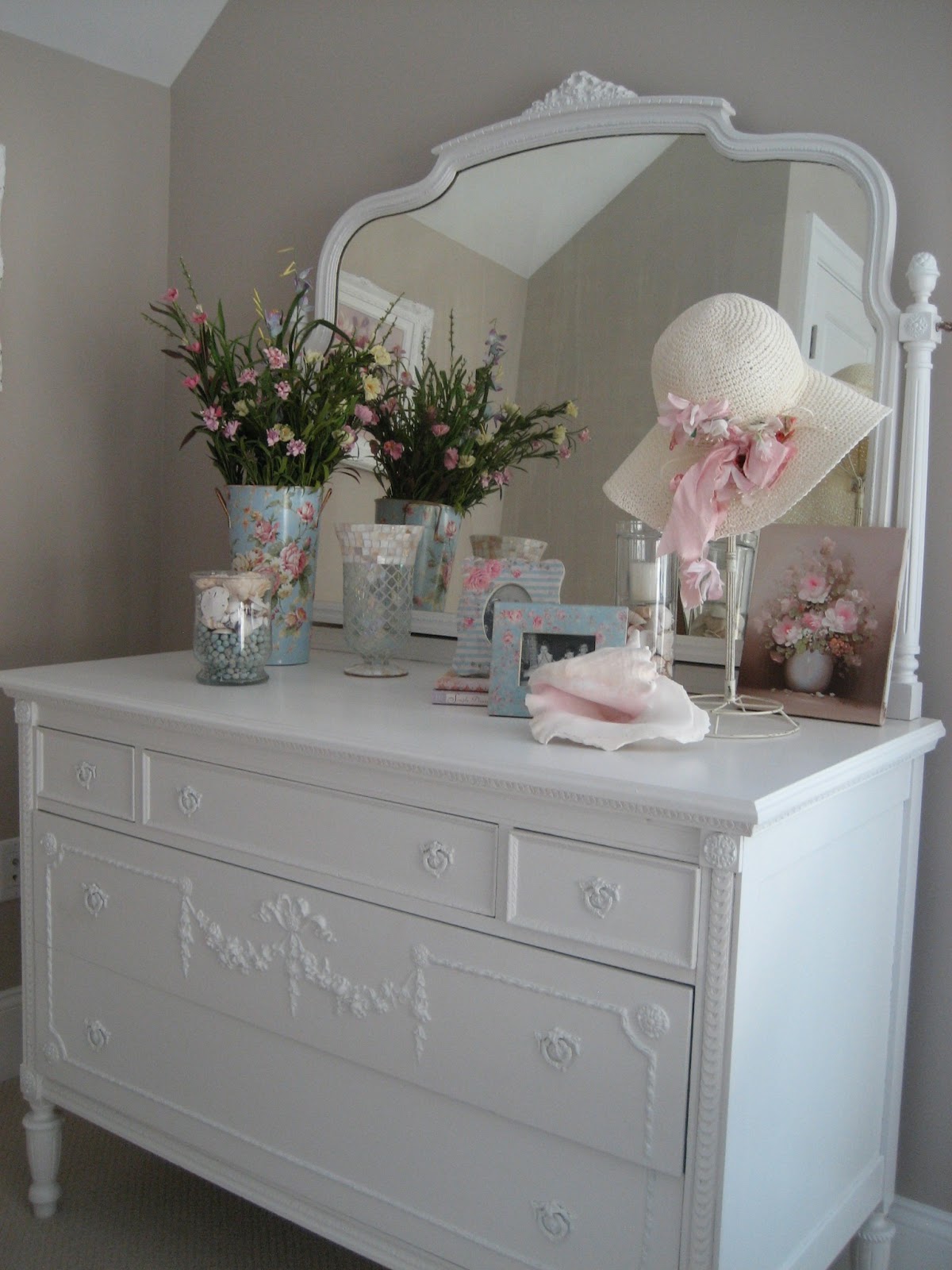 My Whimsical Victorian Chic Cottage: Shabby Sweet and Cottage Chic ...