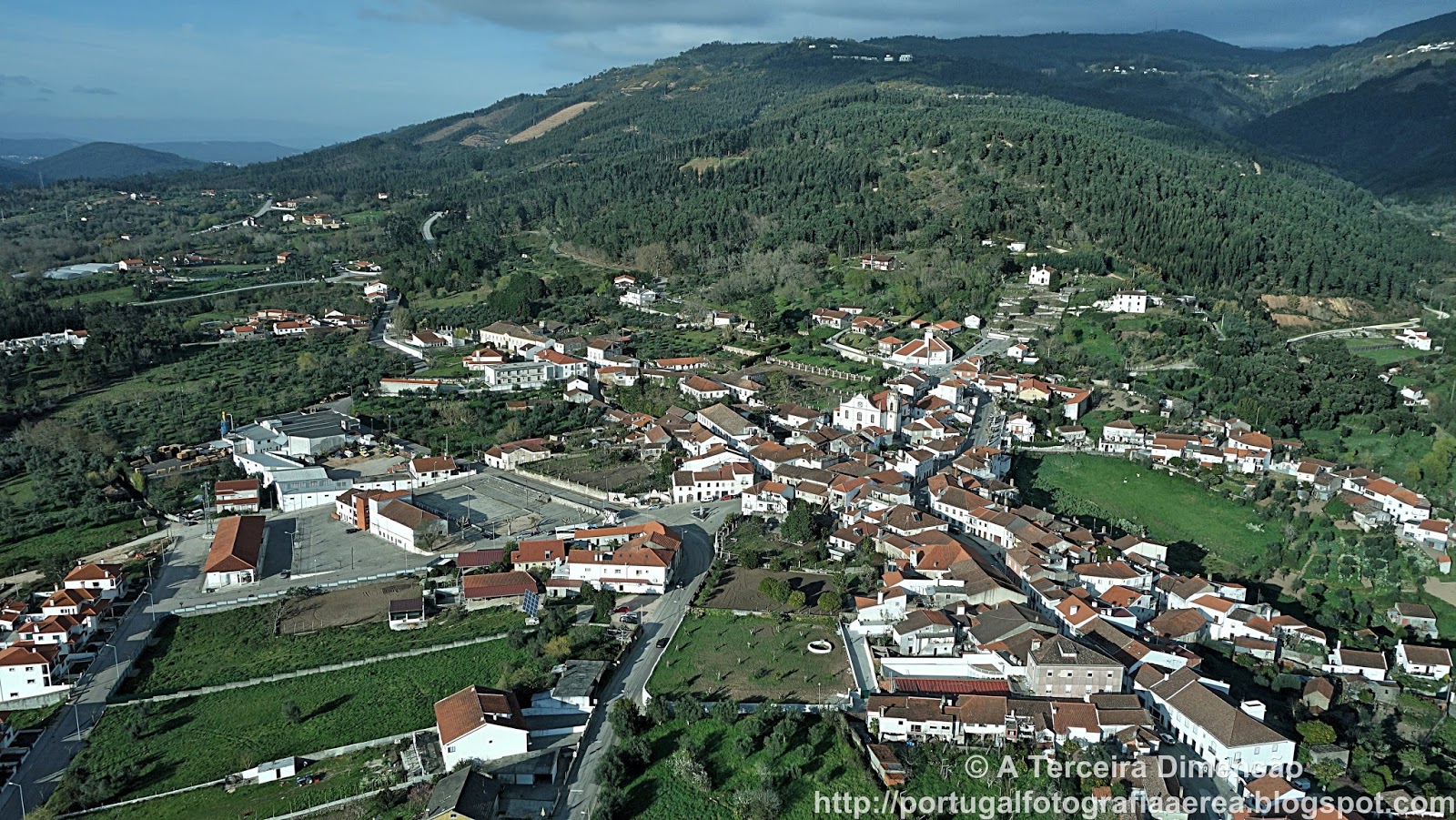 A Terceira Dimensão: Espinhal