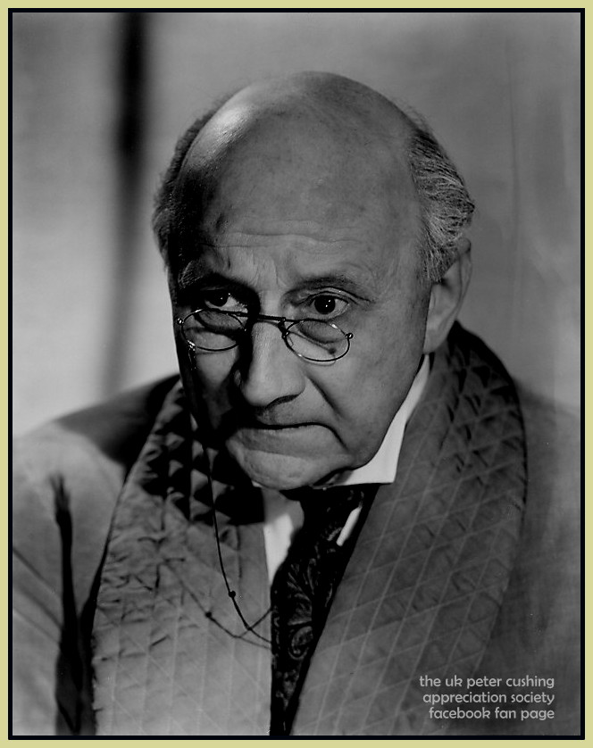 PETERCUSHINGBLOG.BLOGSPOT.COM (PCASUK): TROY HOWARTH REVIEWS : PETER ...