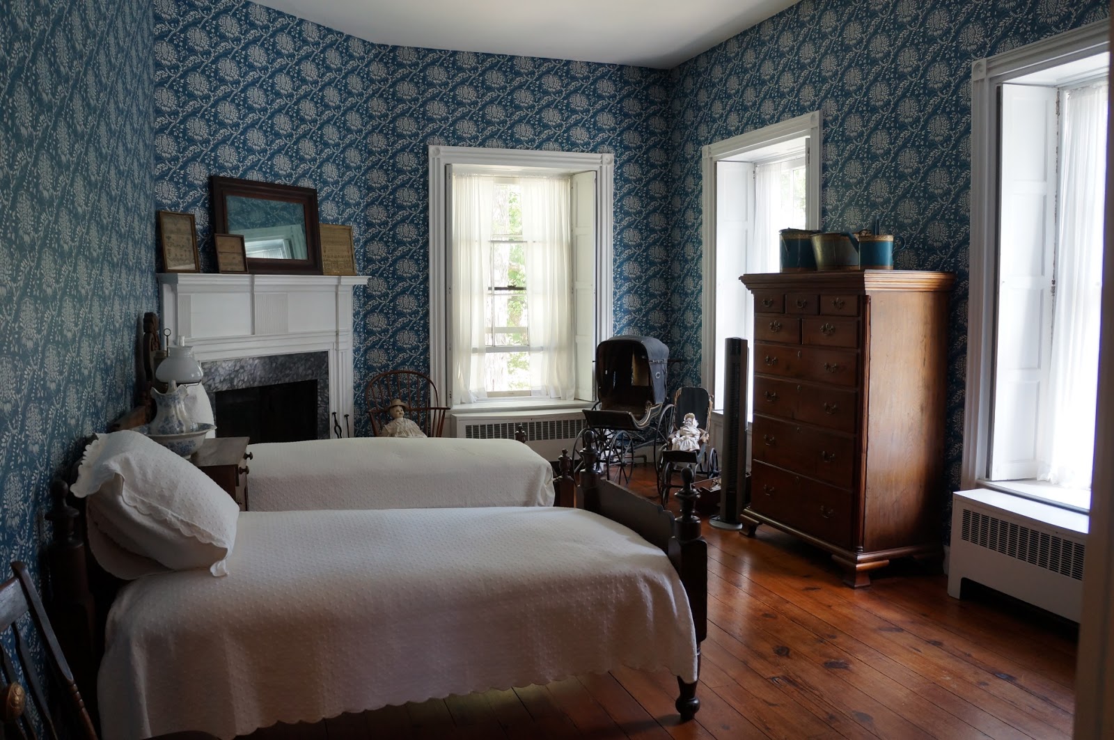 Evan and Lauren's Cool Blog: 8/13/15: Fort Hunter Mansion Tour