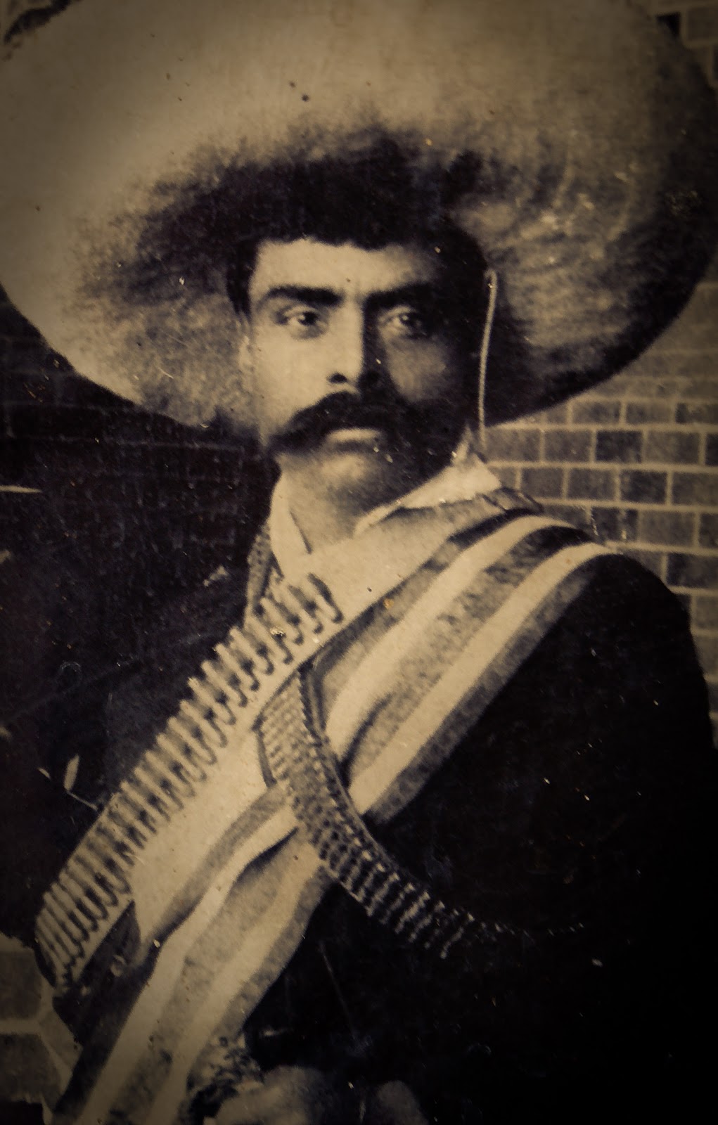 TAREA FACIL: BIOGRAFIA DE EMILIANO ZAPATA