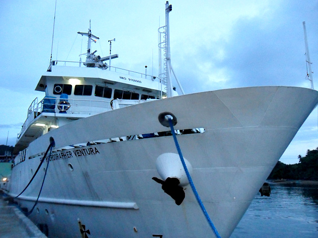 Oceanographic research vessel at Balanacan Port ~ Marinduque Rising