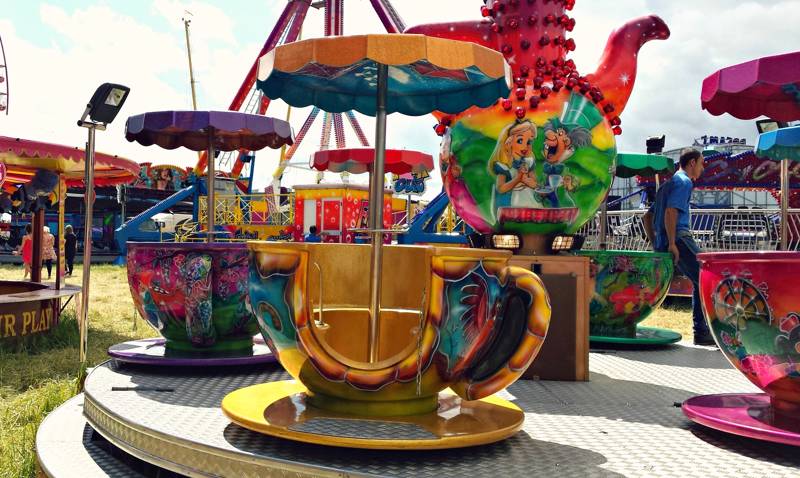 Newcastle's Town Moor Fair | Katie's World Of Beauty...