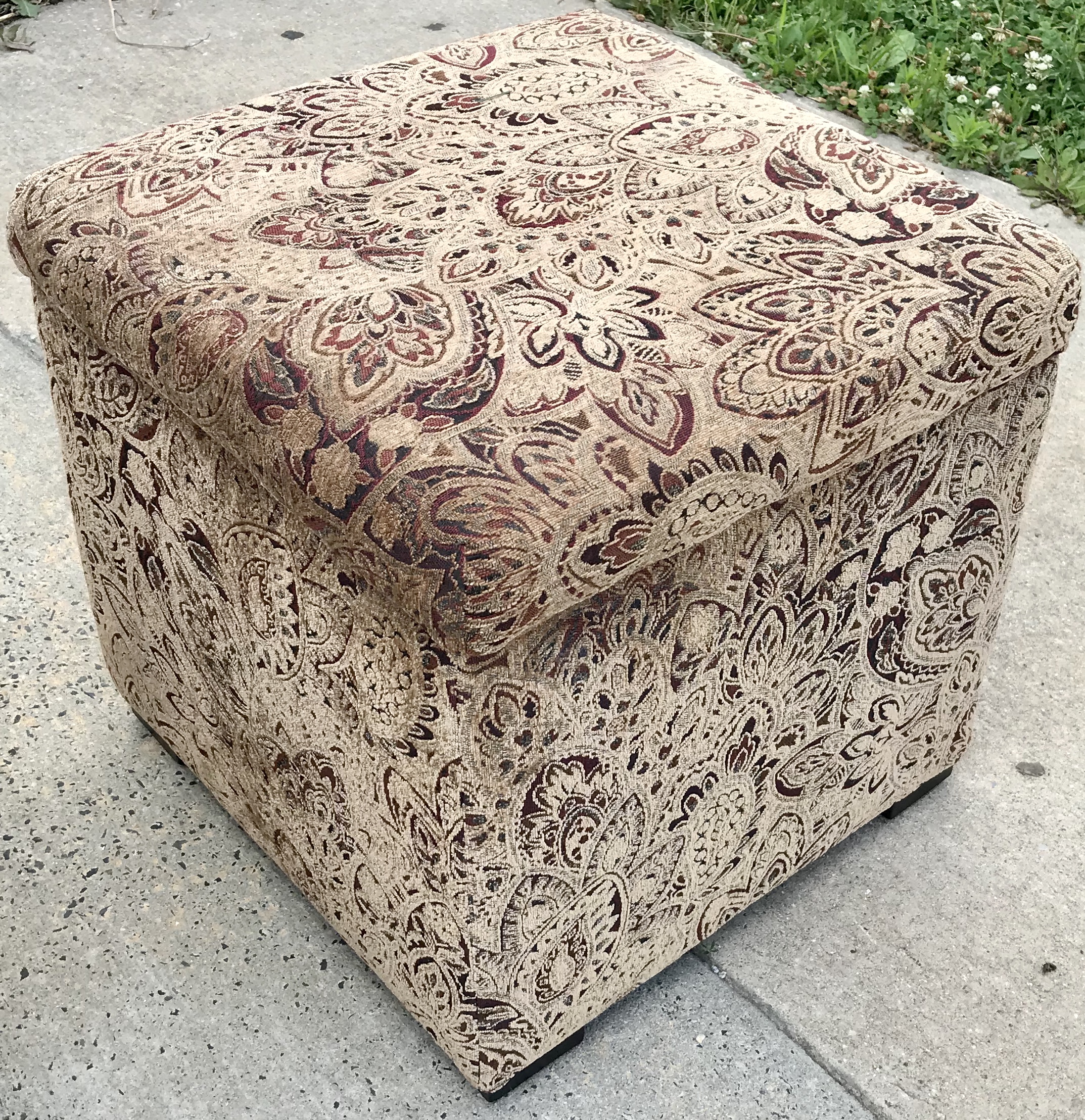 Uhuru Furniture & Collectibles: #472525 Pattern Storage Ottoman - $95 ...